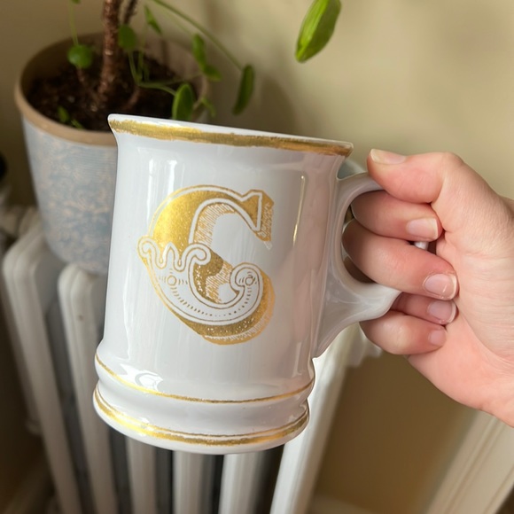 Dining | Williams Sonoma Letter C Coffee And Tea Mug With Gold Colored ...